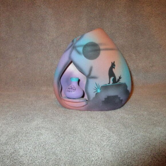 J. Vincent | Accents | Vintage Howling Wolf Moon Pottery Vase J Vincent ...